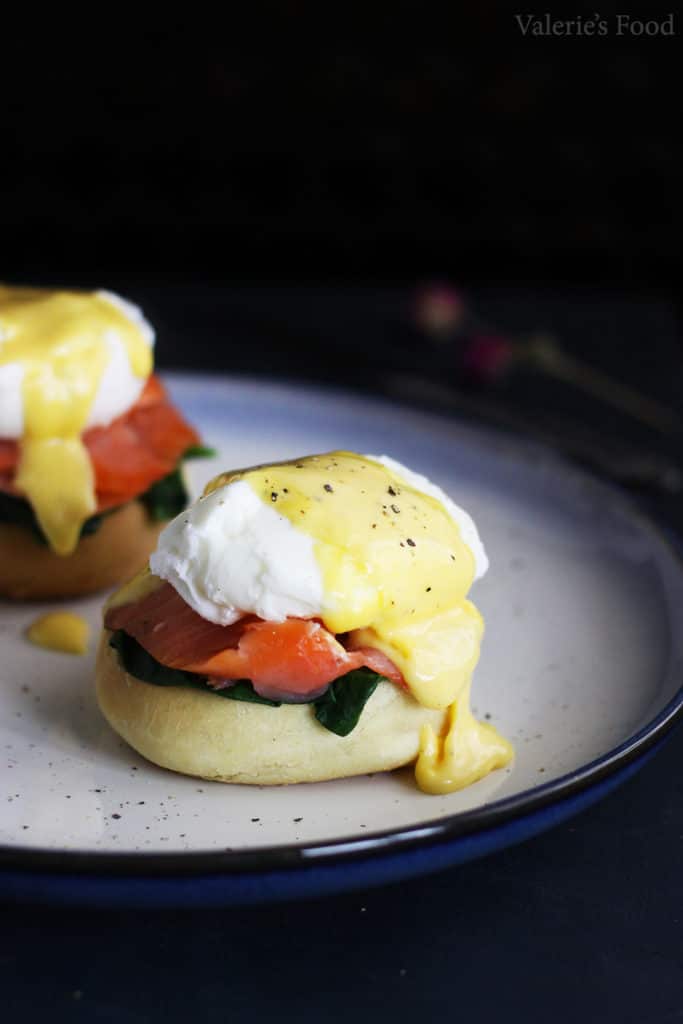 OUĂ BENEDICT - Valerie's Food